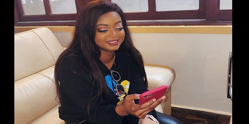 Brenda Biya dévoile pourquoi elle a décidé de rester loin du Cameroun